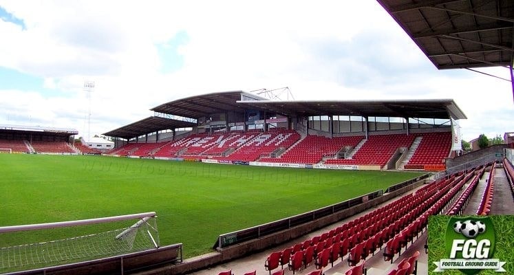 Wrexham AFC | Glyndwr University Racecourse Stadium | Ground Guide