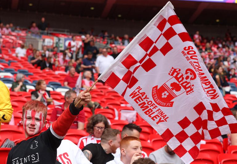 Southampton fans in full voice ahead of Championship play-off final
