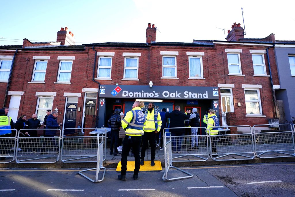 Kenilworth Road | Luton Town FC | Football Ground Guide