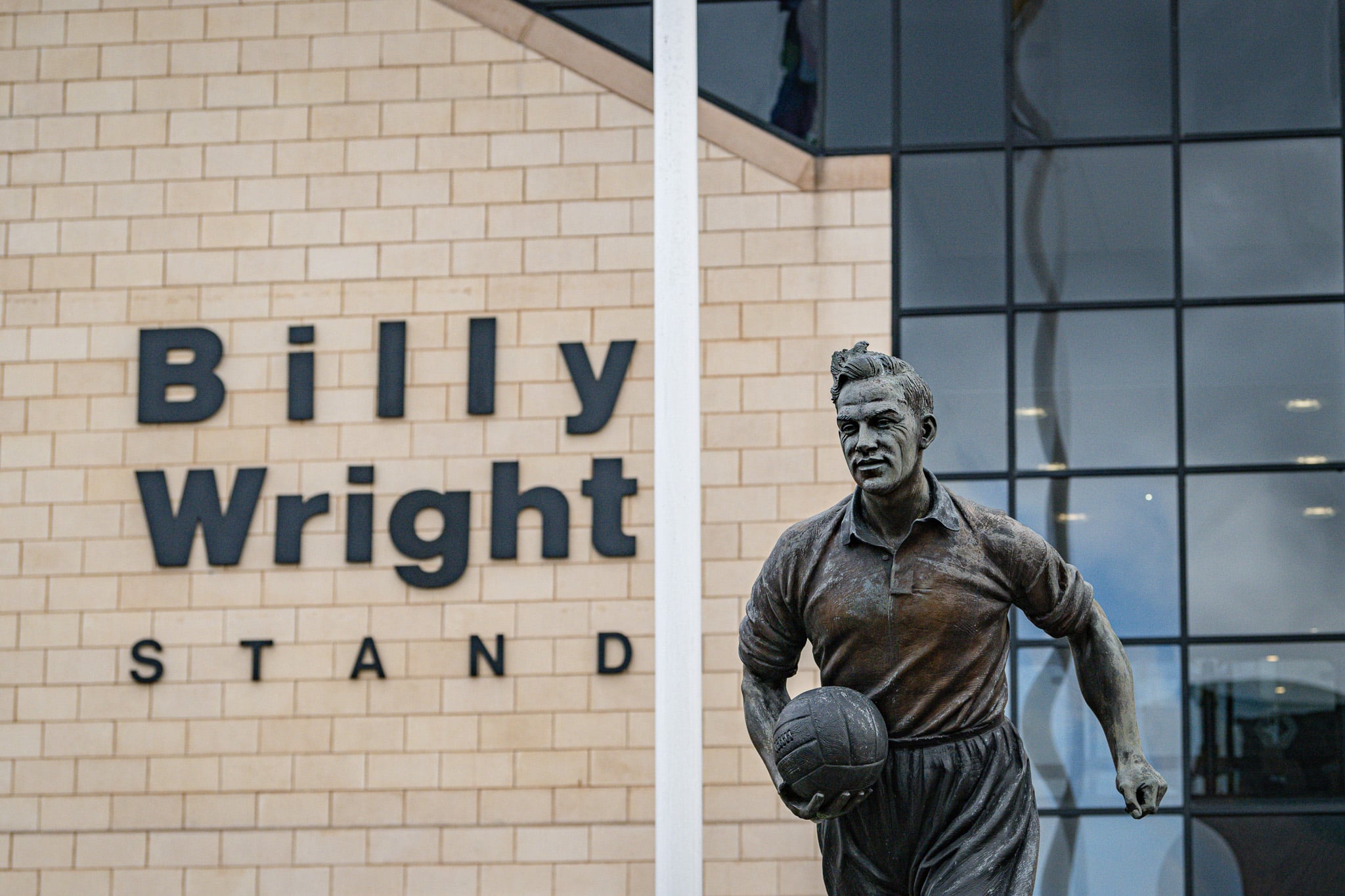 Molineux | Wolverhampton Wanderers FC | Historic home of Wolves since ...