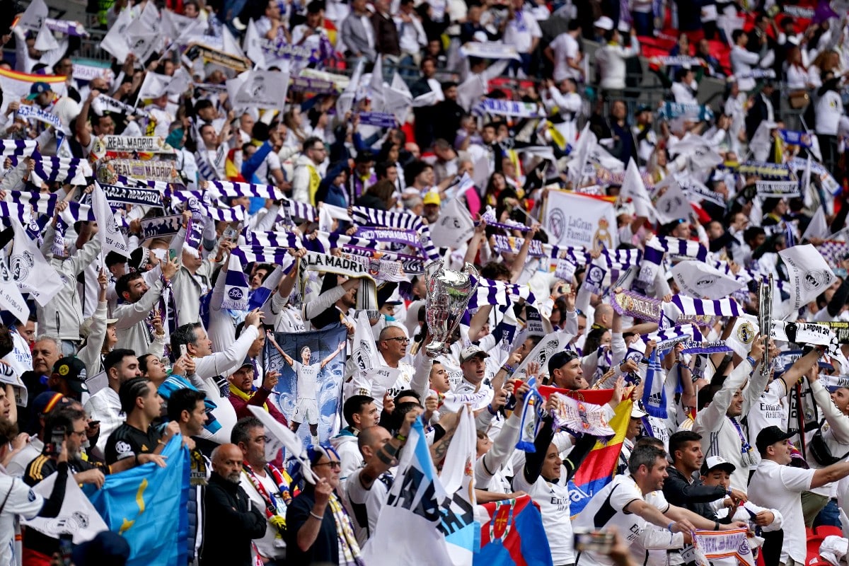 Watch: Real Madrid fans attempt to break into Wembley Stadium