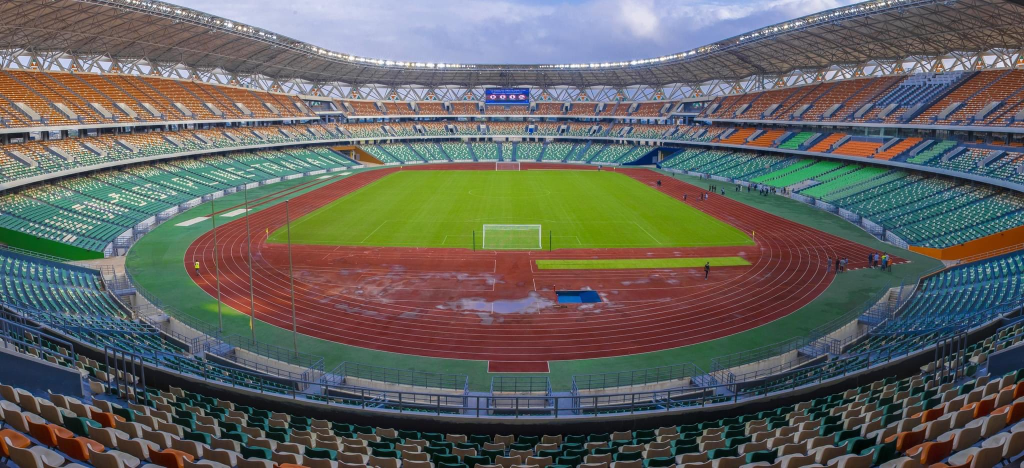 What are the 10 biggest stadiums in Africa?